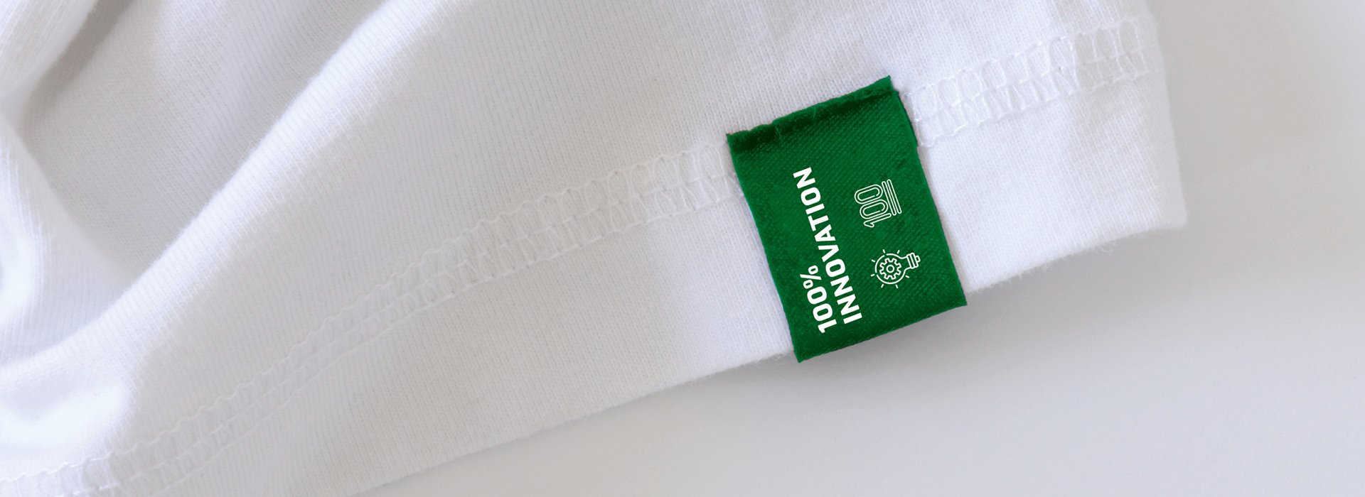 Circular electronic knitting machines seamlesswear, Santoni.